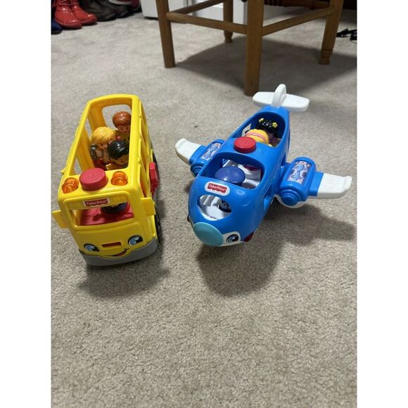 Fisher-Price | Toys | Fisher Price Little People Lot Of Airplane School ...